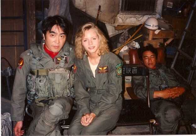 Shelley Sweeney - Geinokai BIJ Big In Japan