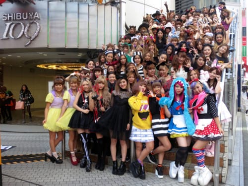 Gyaru Culture and the Kawaii Lifestyle: How Cuteness Became Japan's Way ...