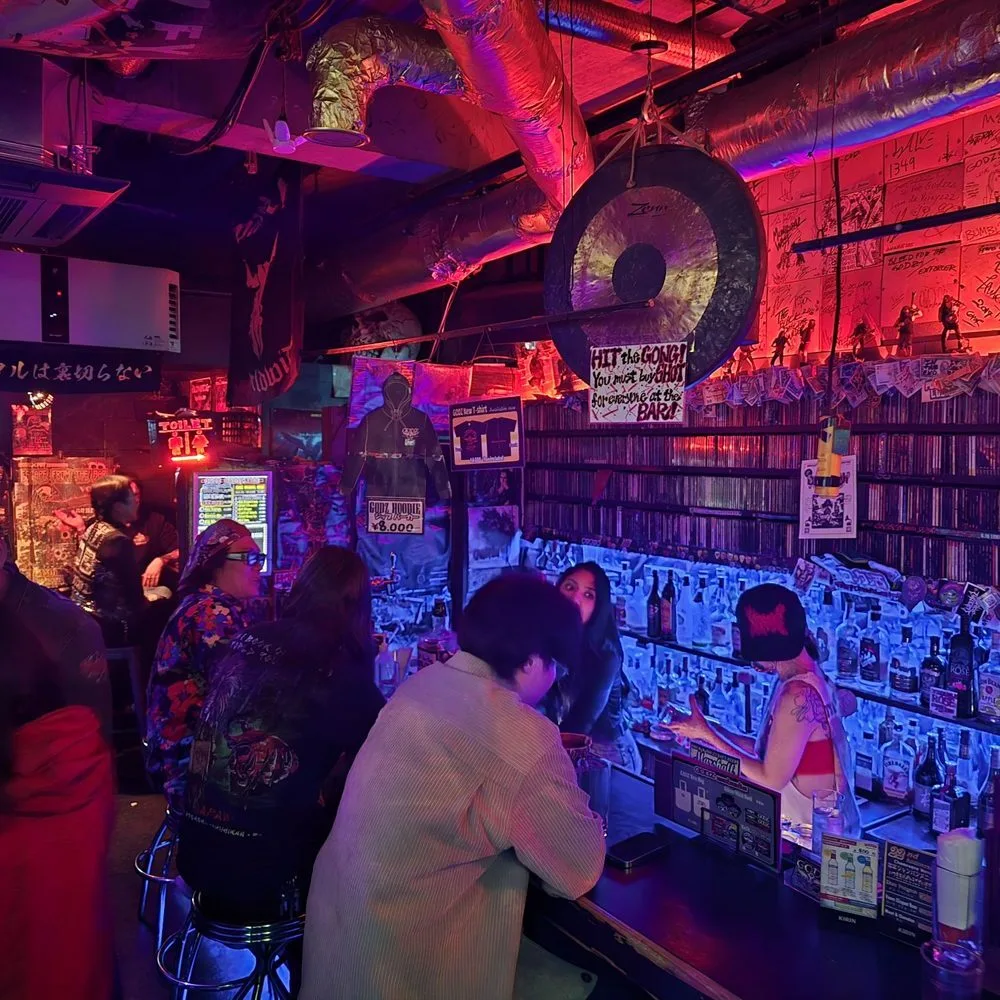 The Ultimate Guide to Dive Bars in Japan: A Night Inside Shinjuku’s ...